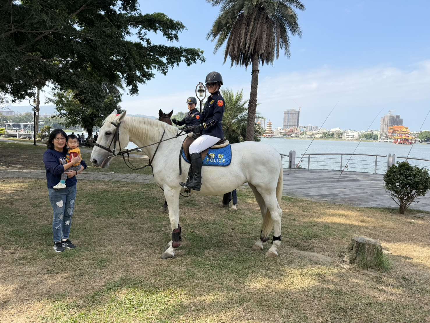 Alishan-Eisenbahn und Südtaiwan-Programm-Radio Taiwan International
