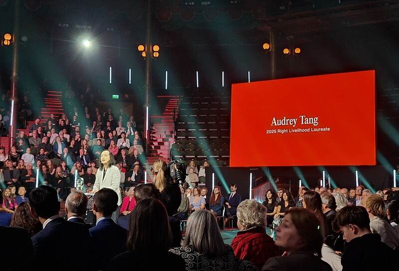 Audrey Tang wins ‘Alternative Nobel Prize’ for digital democracy work ...