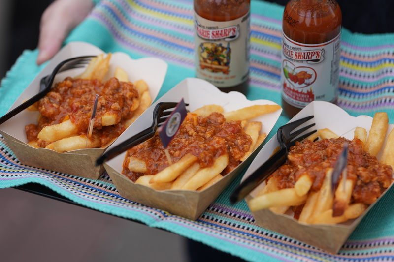 Un camión de comida centroamericano lleva los sabores de Belice y ...